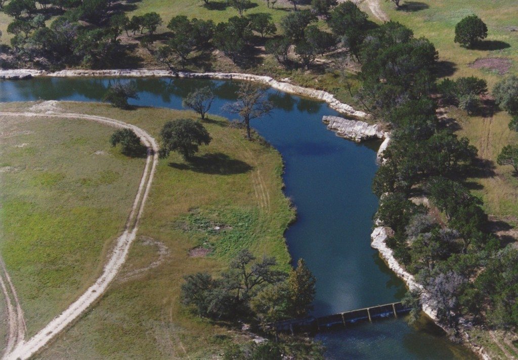 Beautiful Picnic Lake at Shonto Ranch • Shonto Ranch Hunting